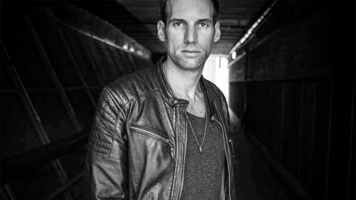 Andre Crom; Dynnotik - Destination Sarajevo