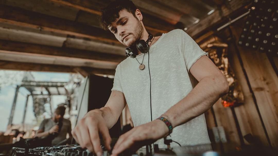 Sam Shure - Destination Sarajevo